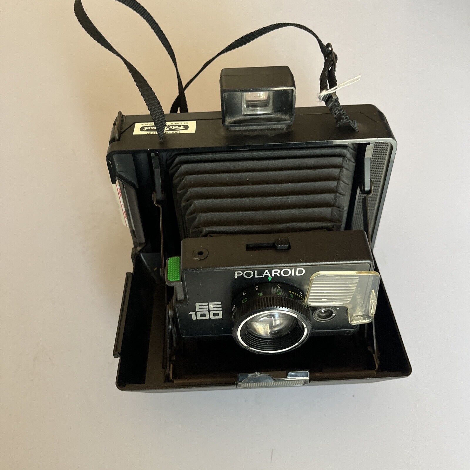 Polaroid EE100 Instant Camera *Untested* – Retro Unit