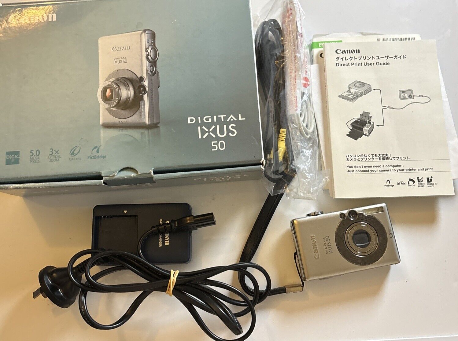 Canon Digital IXUS 50 Digital Camera 5MP with Charger – Retro Unit