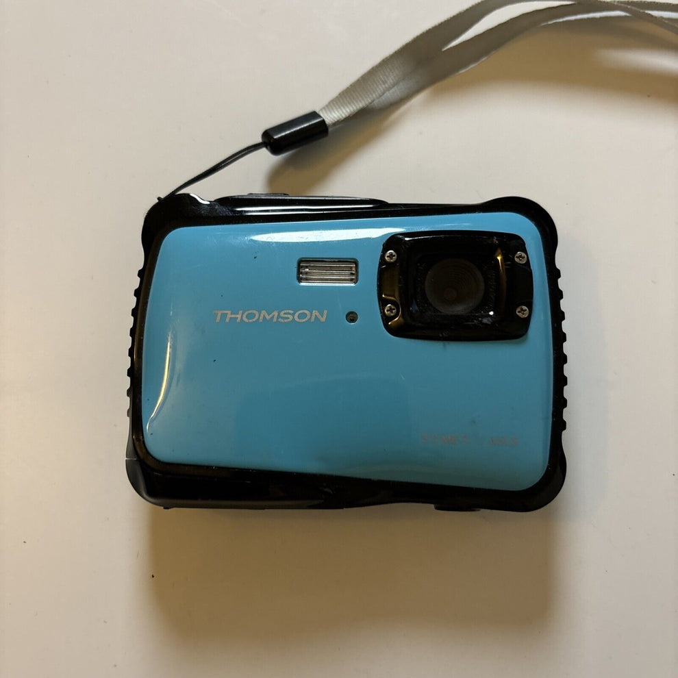 Thomson DC-5261J Digital Camera 5MP 3M Waterproof CCD Sensor – Retro Unit