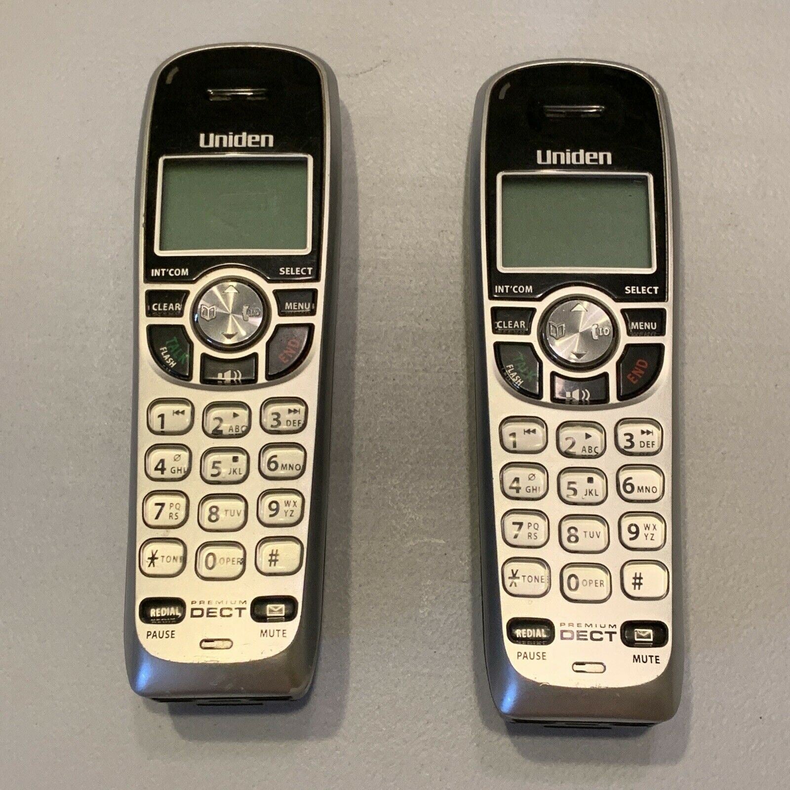 2x Uniden Premium DECT2035+1 Cordless Phone – Retro Unit