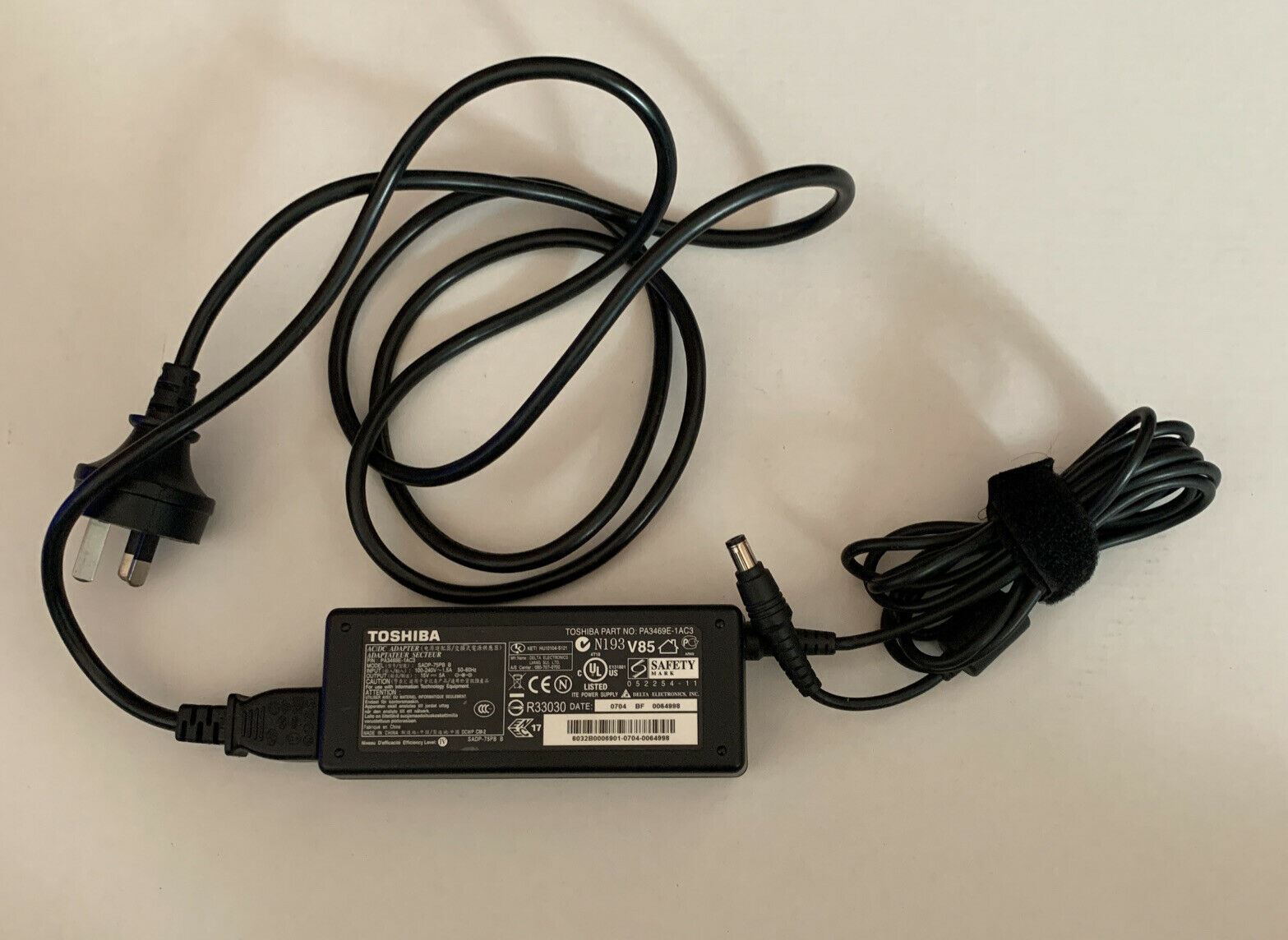Genuine Toshiba PA3469E-1AC3 AC Adapter 15v 5A Power Supply – Retro Unit
