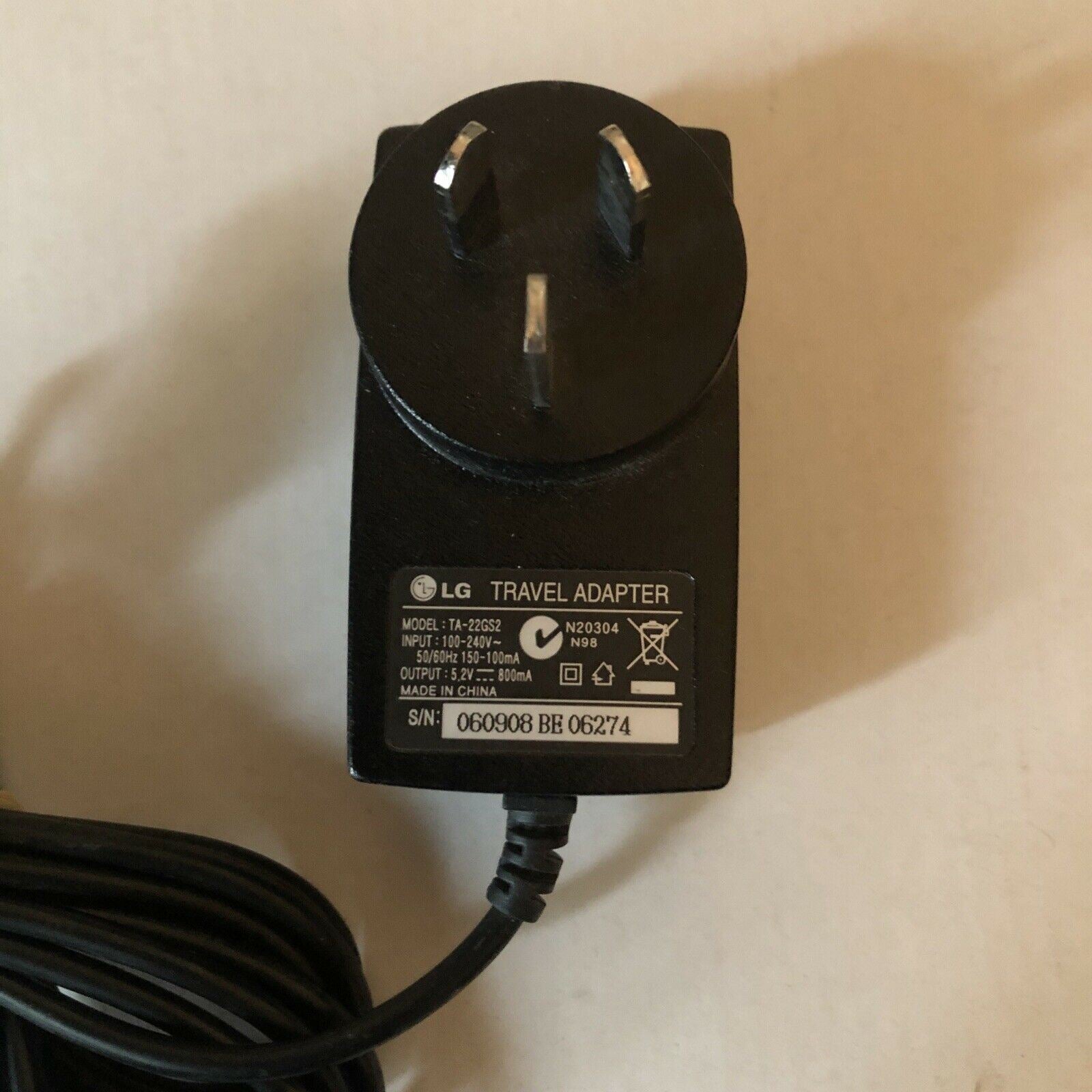 Genuine LG Travel Adapter TA-22GD2 5v 800mA – Retro Unit