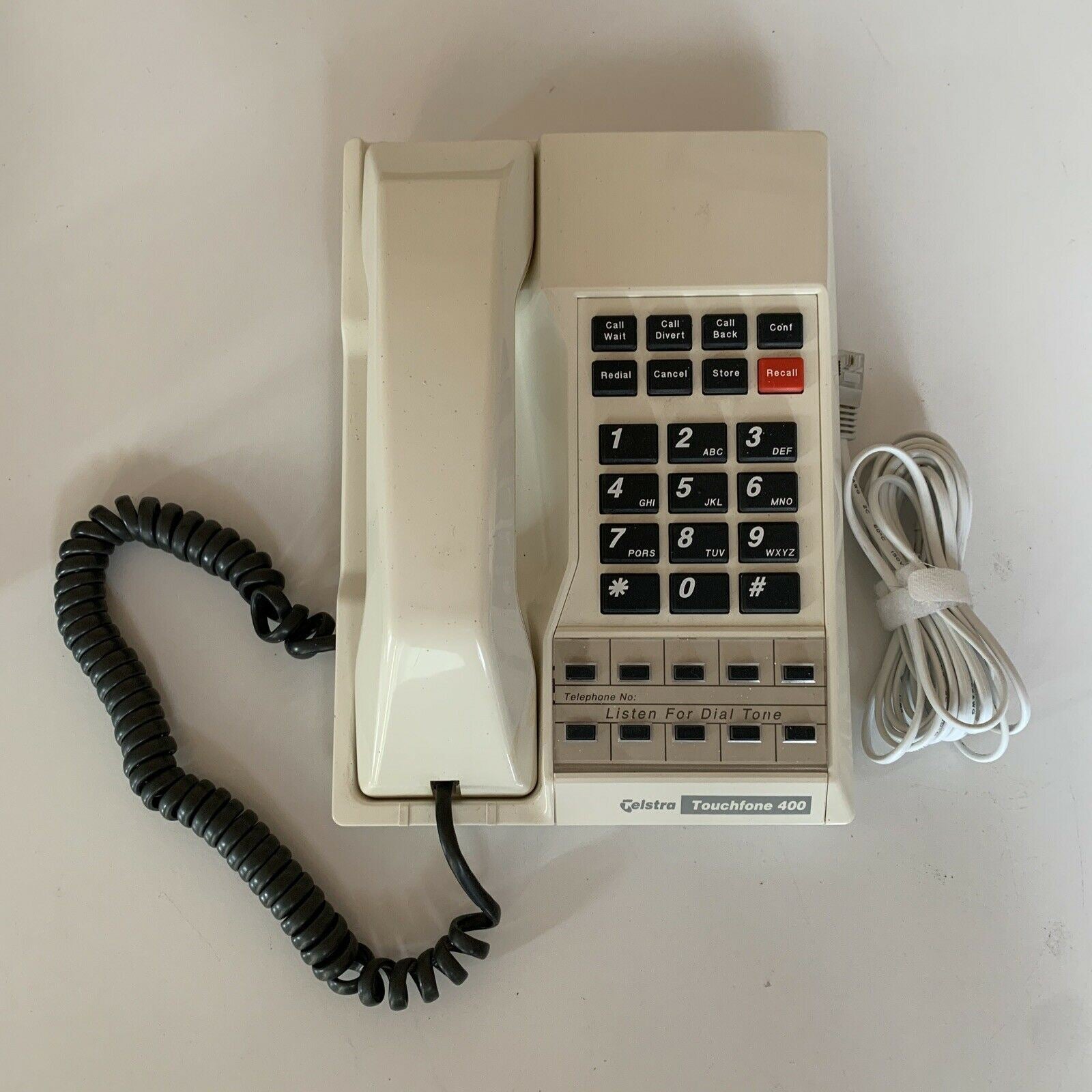 Telstra Touchfone 400 Corded Phone NBN Ready No need for Powerline ...
