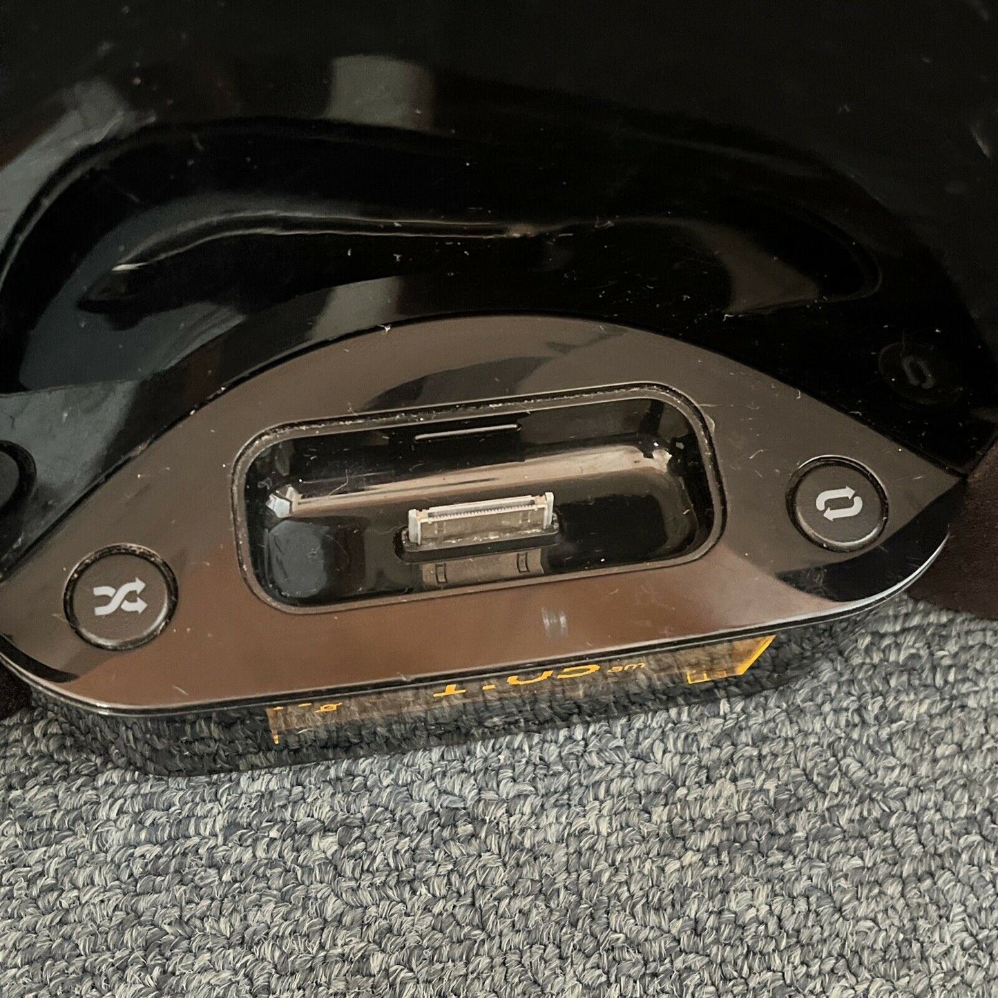 Logitech Pure-Fi Dream Radio Alarm Clock Apple iPod Speaker Dock S-000 ...