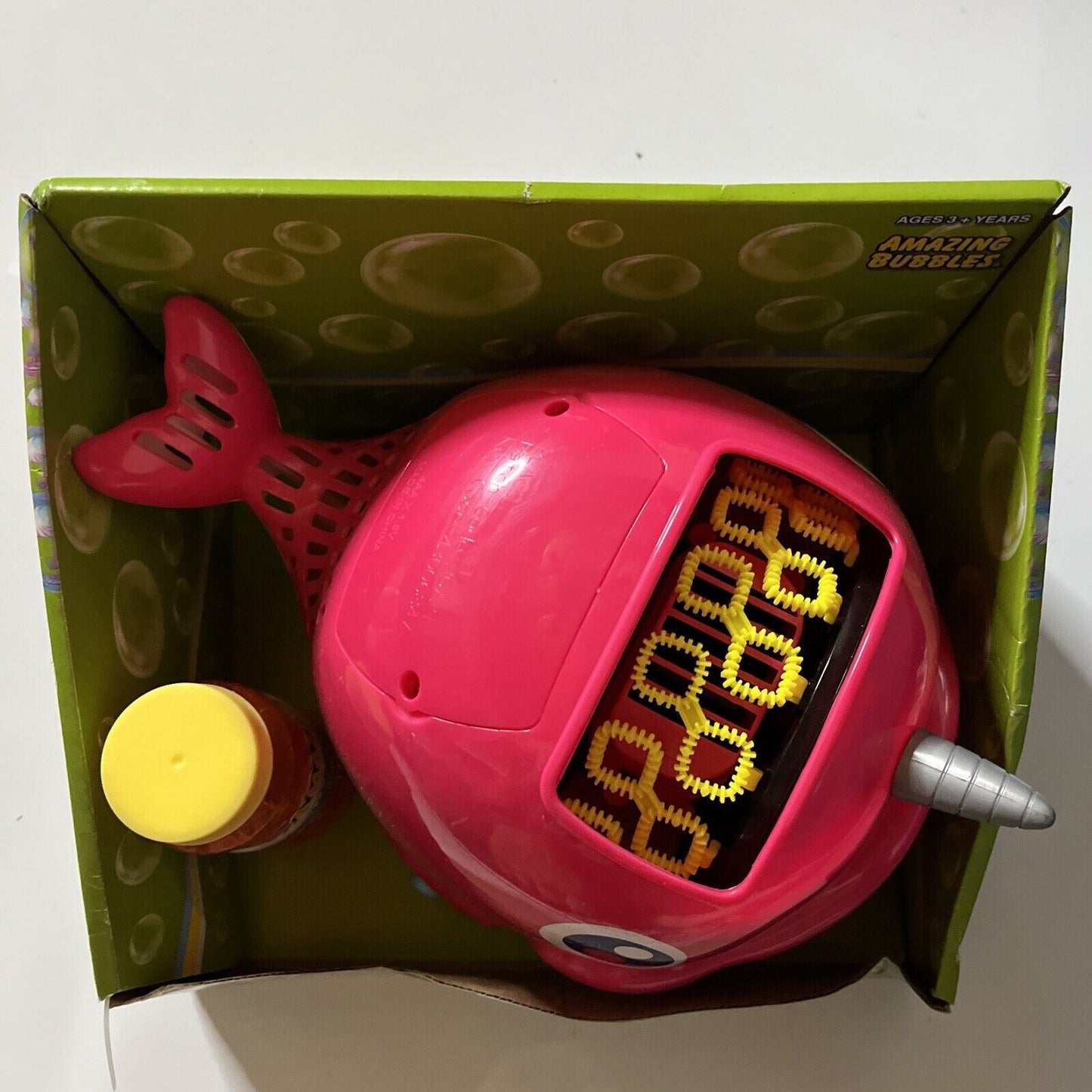 Narwhal Vertical Bubble Fountain Toy - Creates 20,000 Bubbles in 5 Min ...