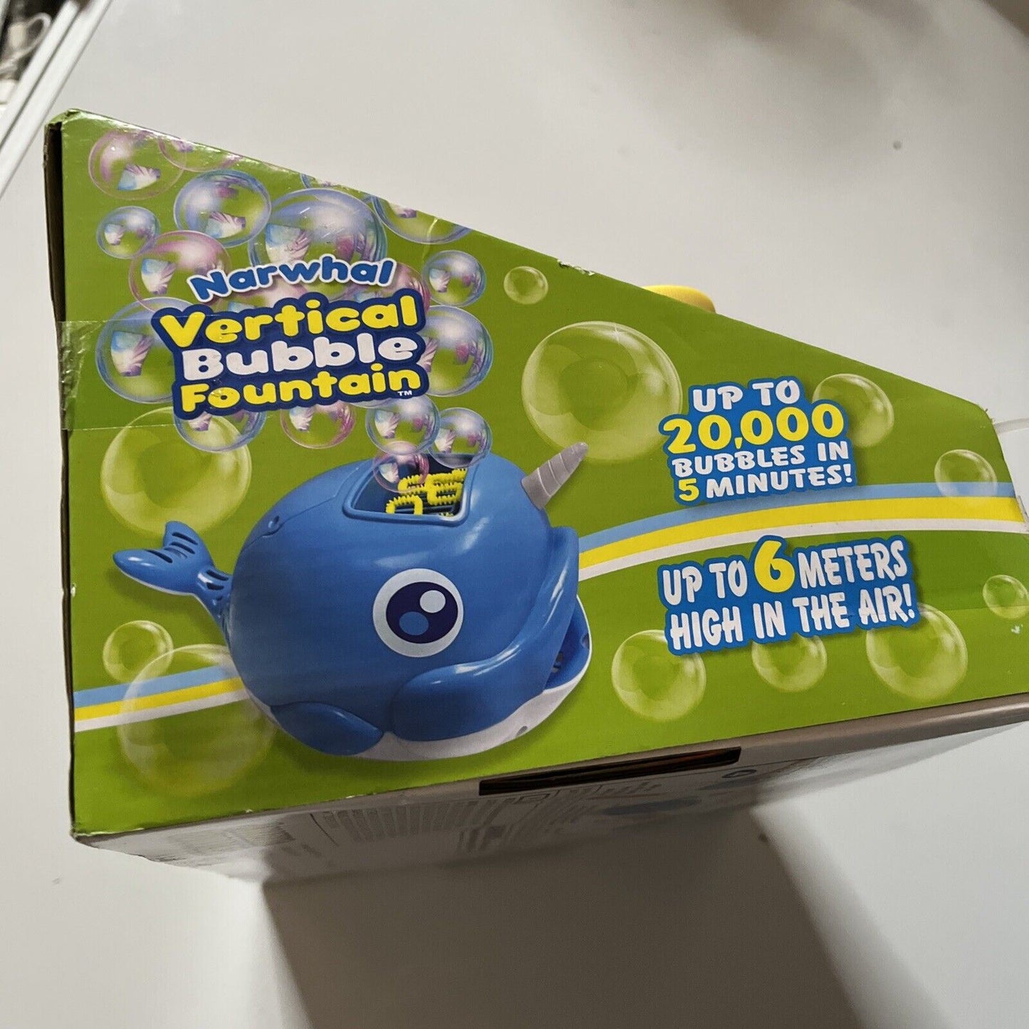 Narwhal Vertical Bubble Fountain Toy - Creates 20,000 Bubbles in 5 Min ...