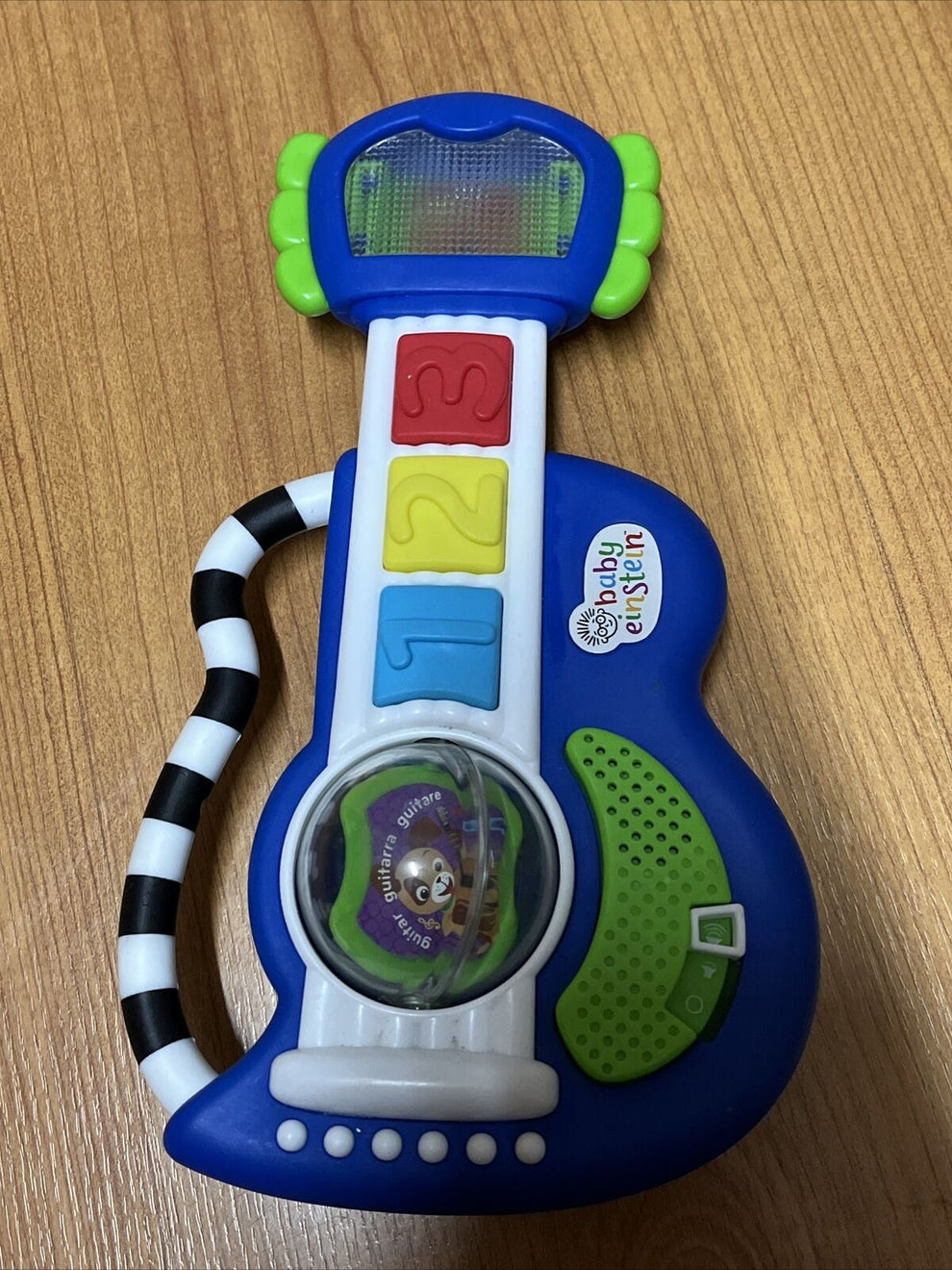 Baby Einstein Rock Light & Roll Guitar – Retro Unit