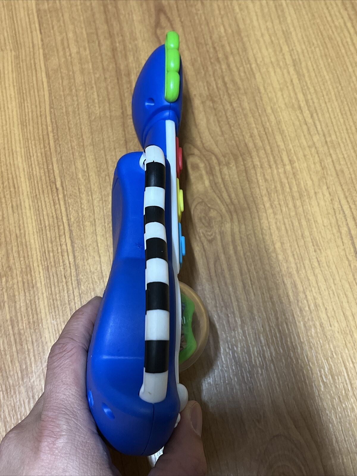 Baby Einstein Rock Light & Roll Guitar – Retro Unit