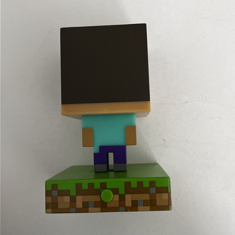 Official Minecraft Steve Icon Light – Retro Unit