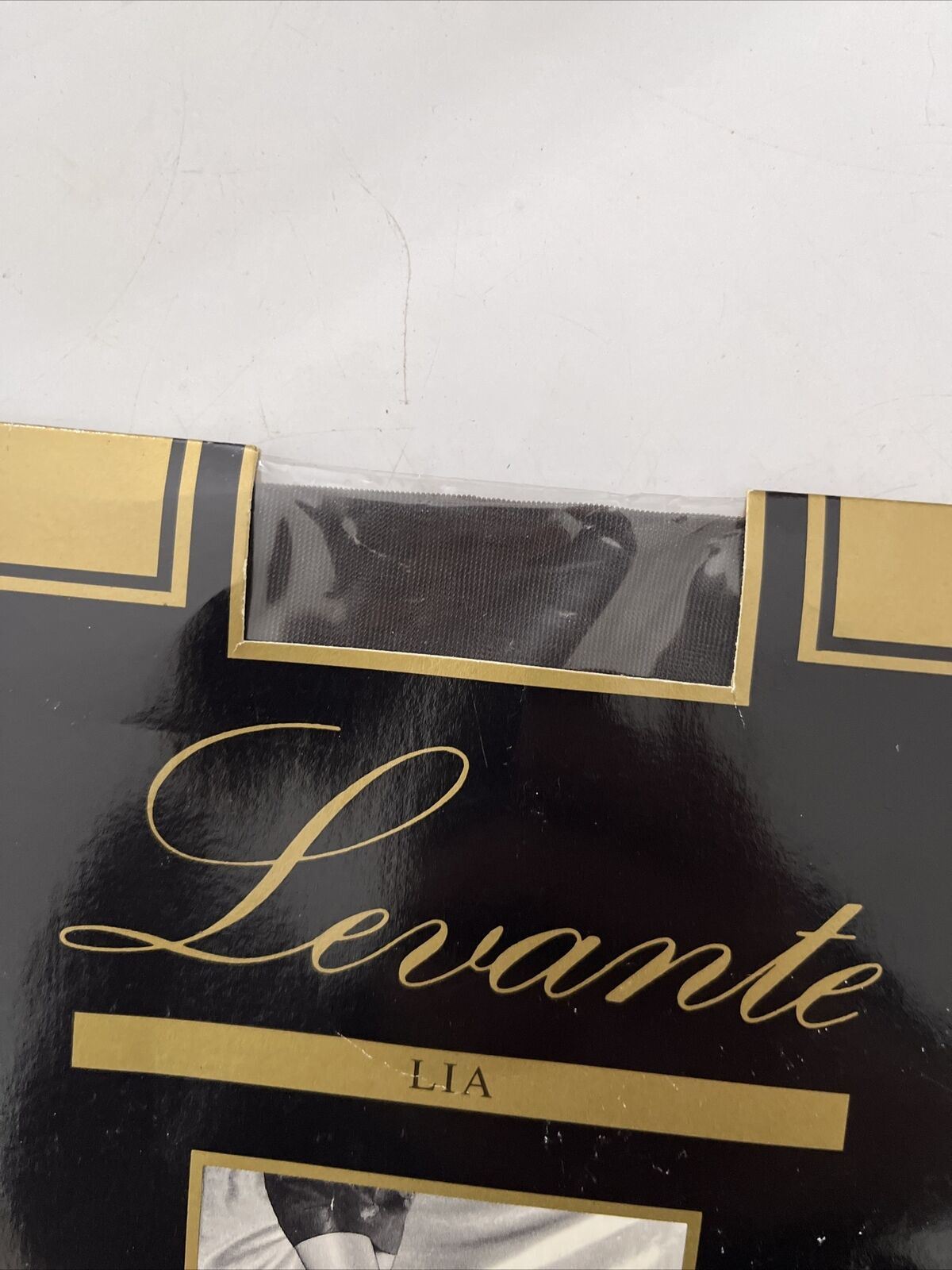 Levante Lia Pantyhose Londra Medium Ultra Sheer NEW – Retro Unit
