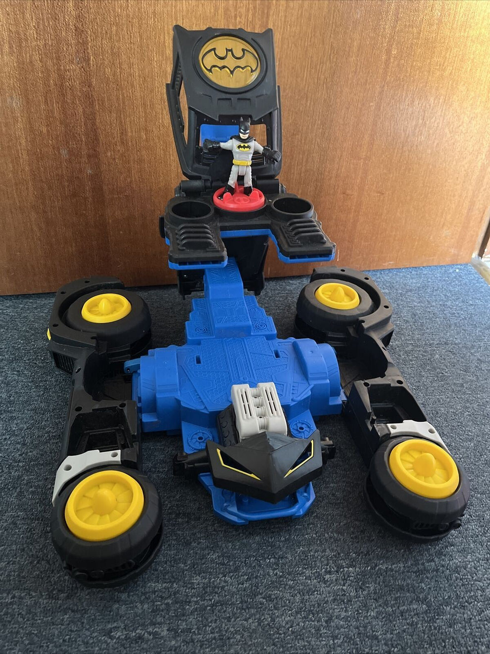 Imaginext DC Super Friends Ultimate Batmobile Transforming with Remote ...