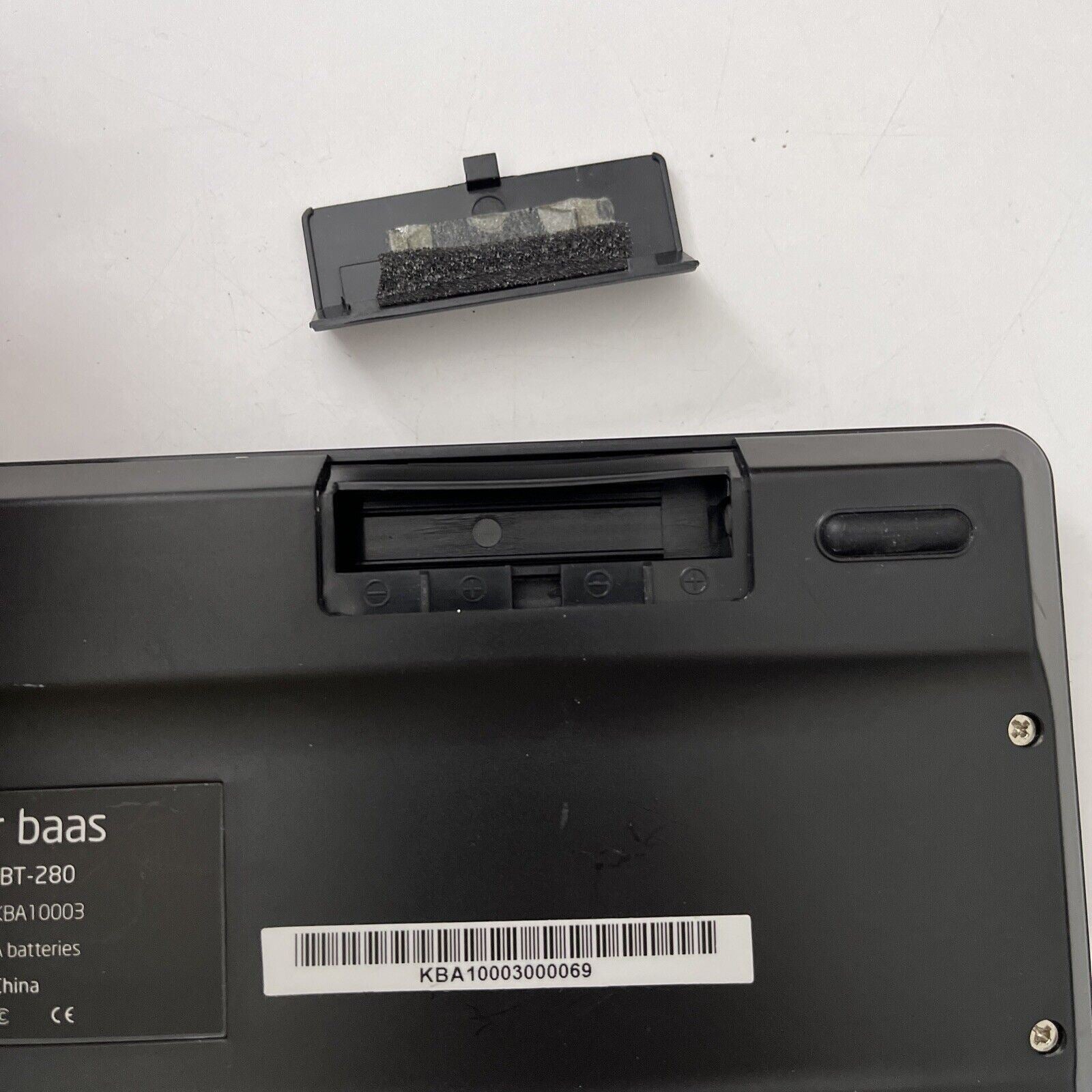 Kaiser Bass Portable Bluetooth Keyboard BT-280 with Built-In Touchpad ...