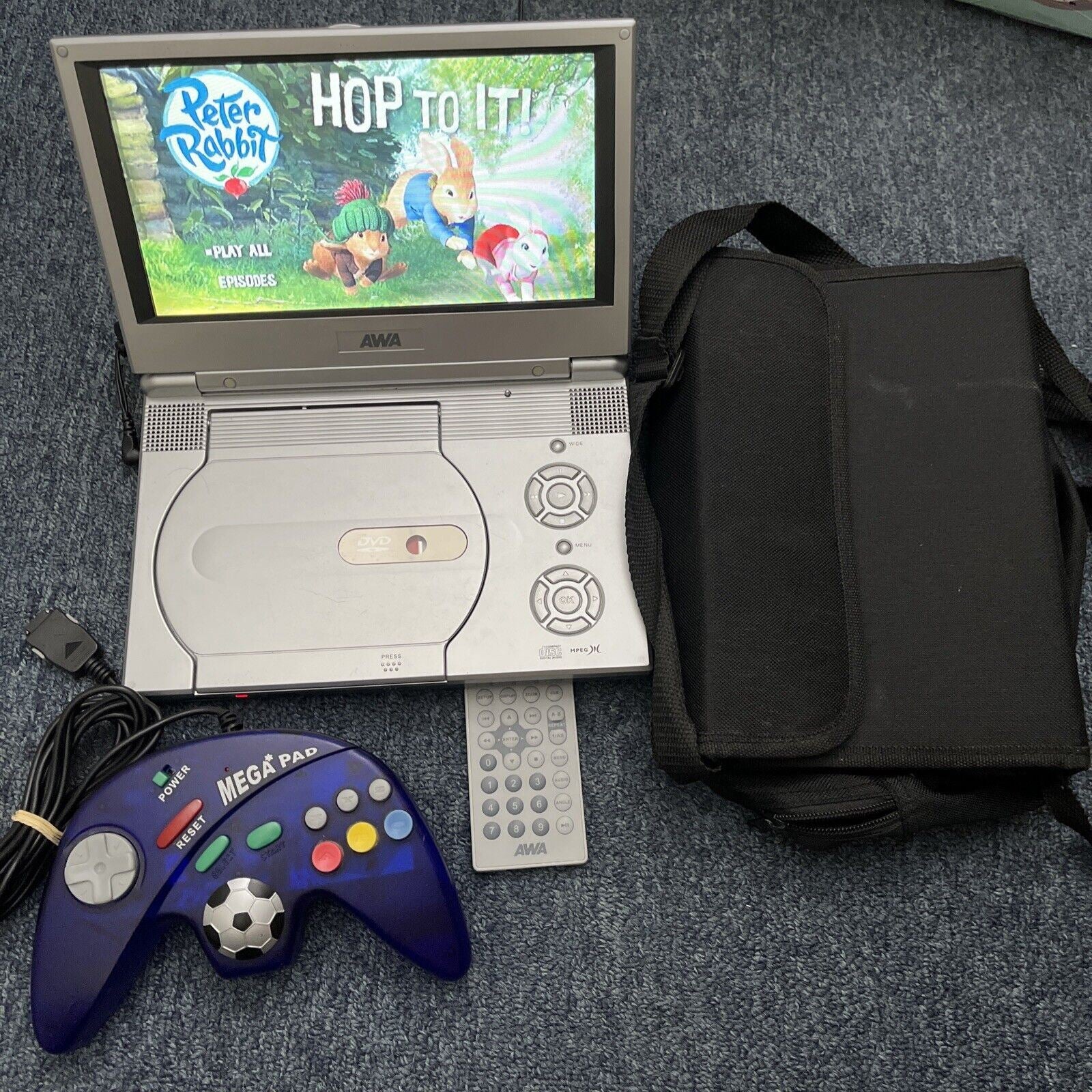 AWA 22cm 9 Inch LCD Monitor & DVD Portable Player LMD5908CP – Retro Unit