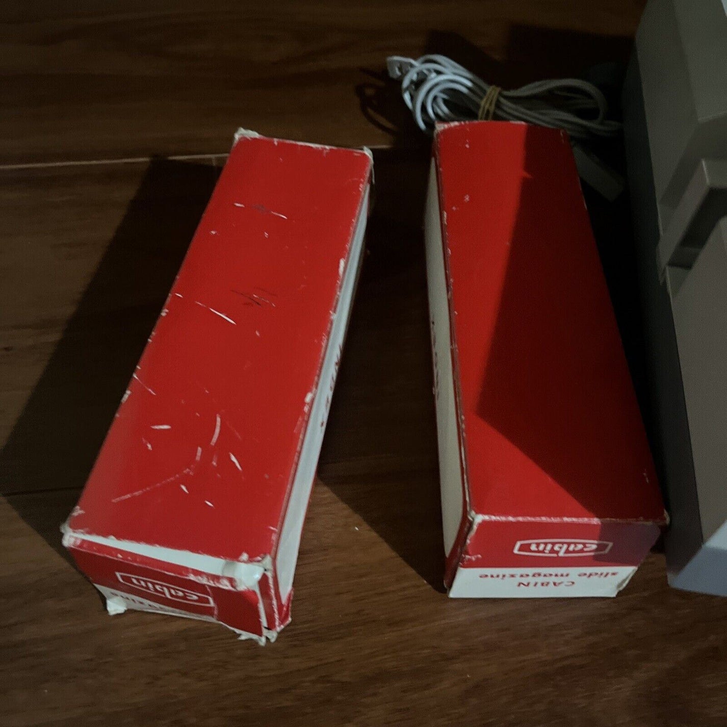 Cabin 1000A 35mm Slide Projector with 2x Slide Magazine – Retro Unit