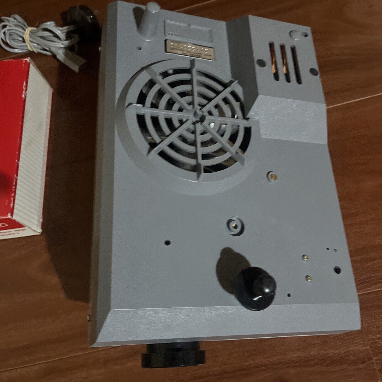 Cabin 1000A 35mm Slide Projector with 2x Slide Magazine – Retro Unit