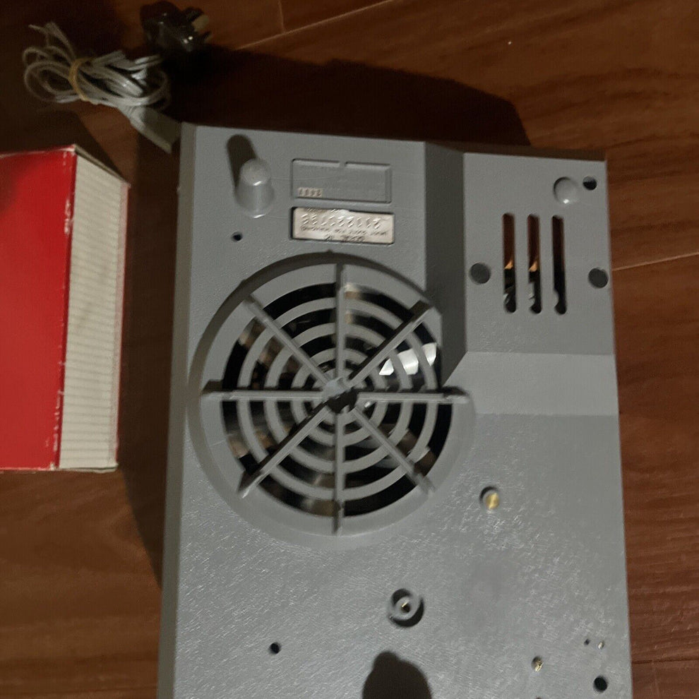Cabin 1000A 35mm Slide Projector with 2x Slide Magazine – Retro Unit