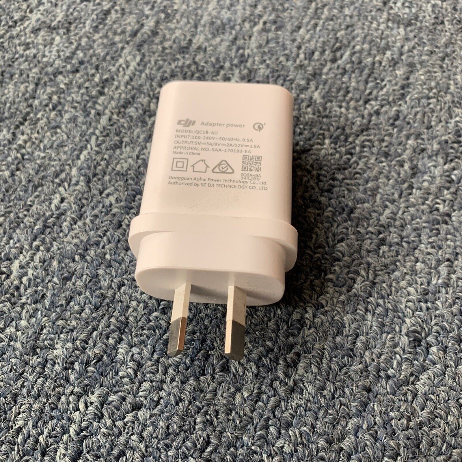DJI Power Adapter USB QC18-AU Input: 100-240V Output: 5v 3A 9v 2A 12V ...