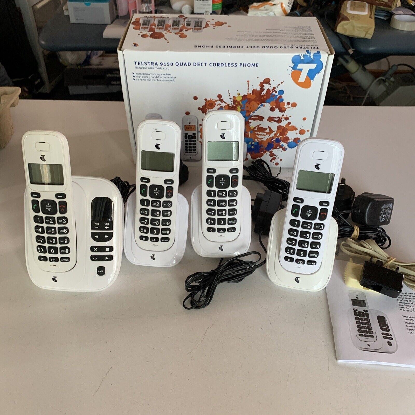 Telstra 9150 Quad DECT Cordless Phone Answering Machine 4x Handsets ...