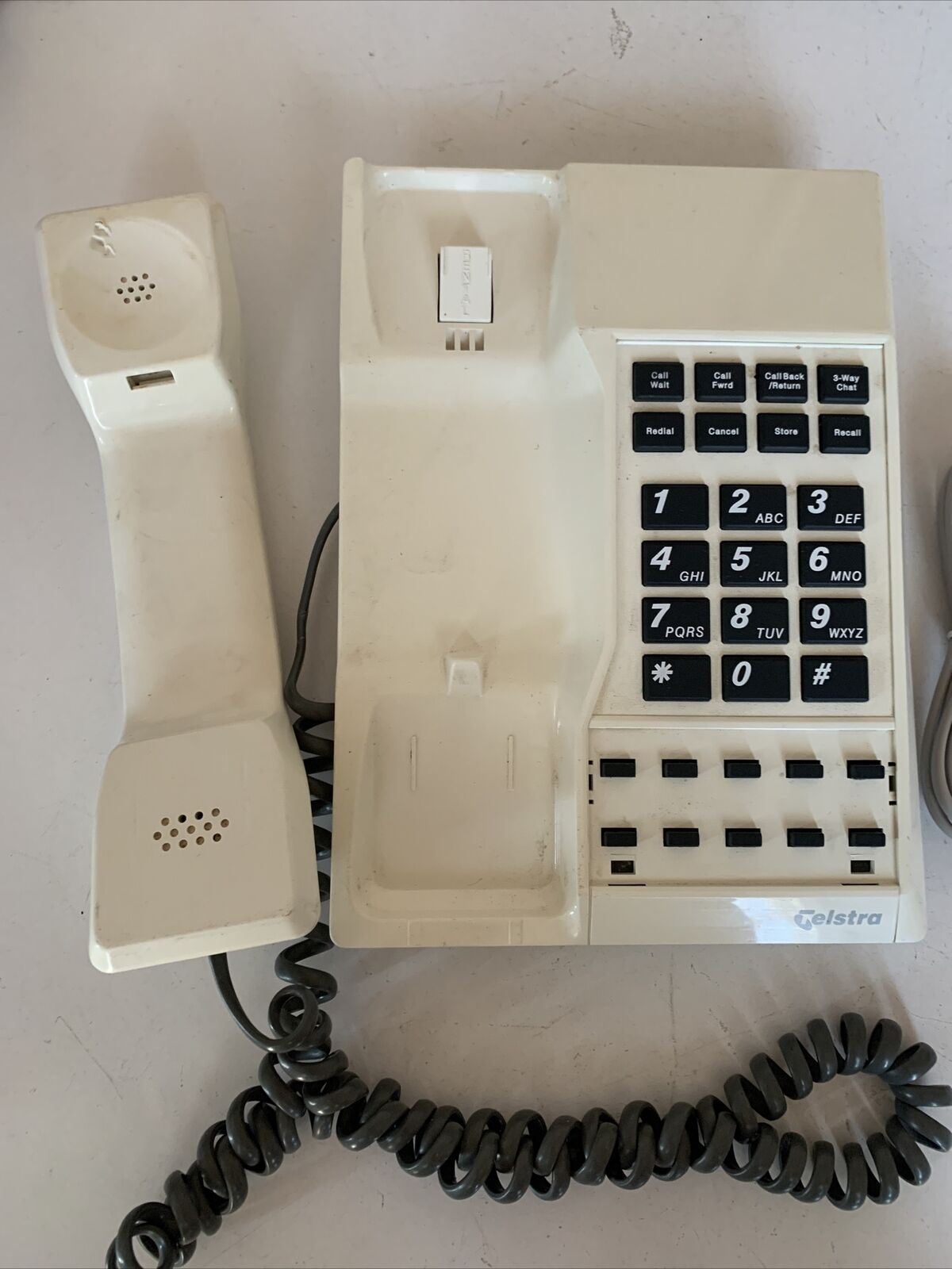 Telstra Touchfone TF400C Landline Desktop Corded Telephone NBN Compati ...