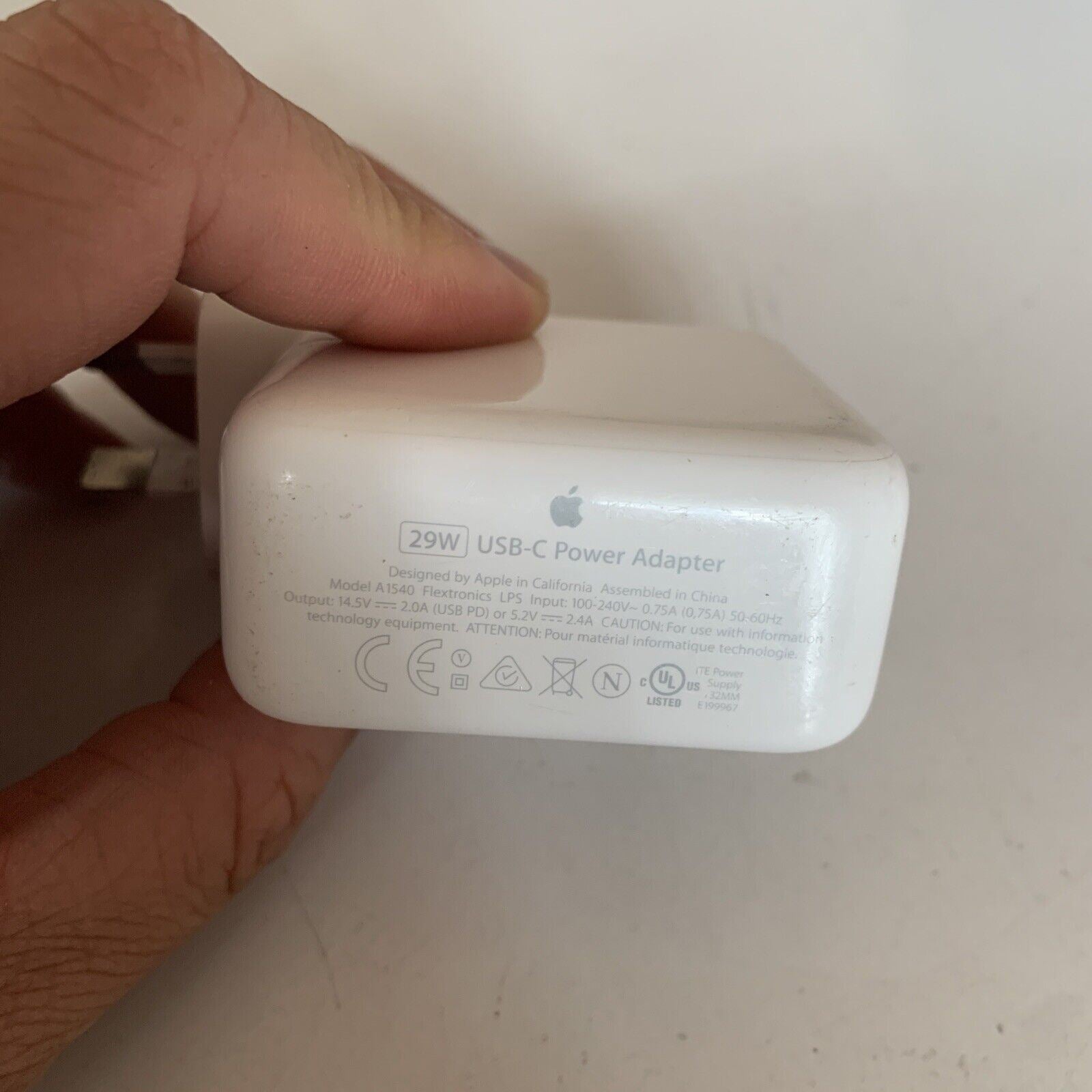 Genuiune Apple 29W USB-C Power Adapter Supply A1540 for MacBook Air ...