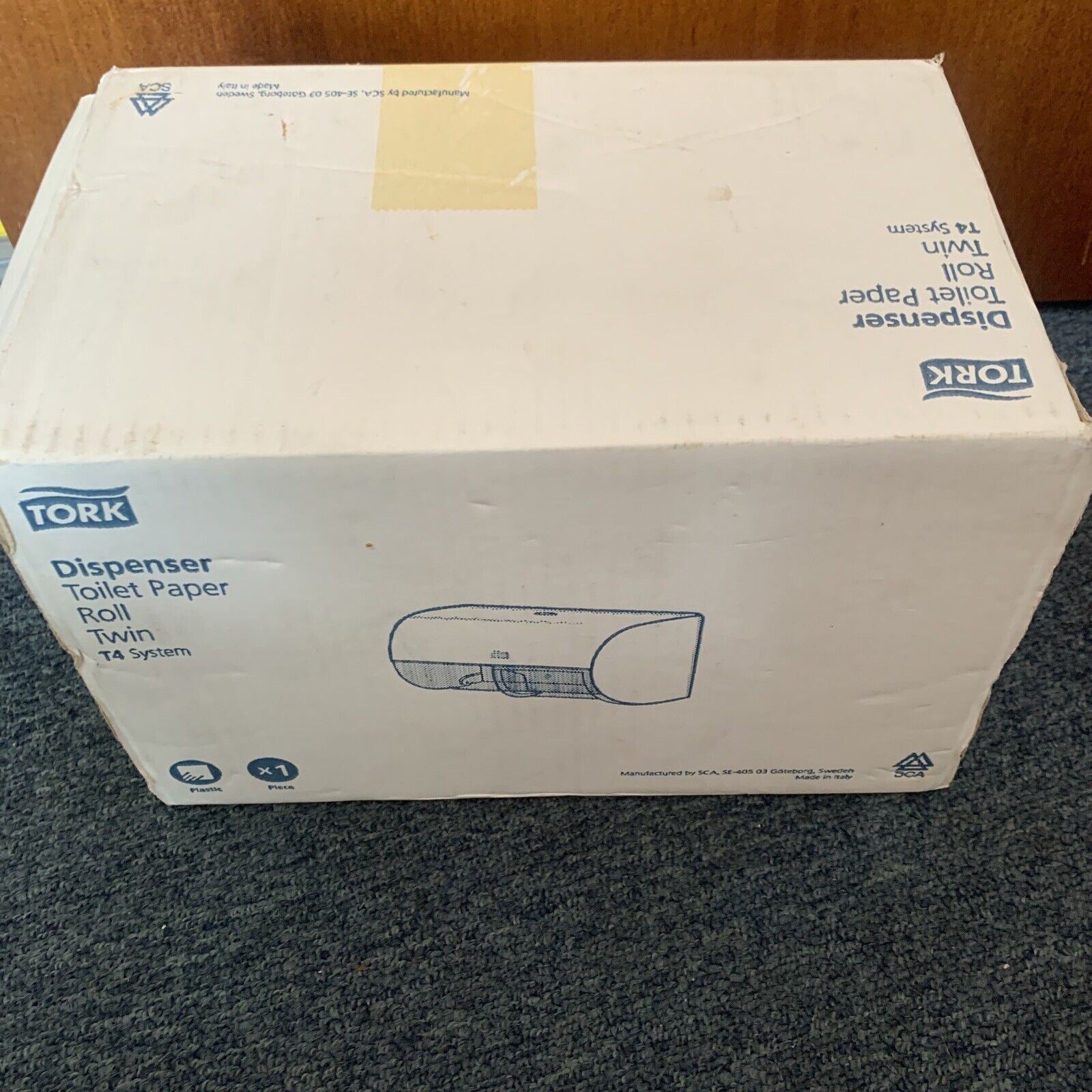 Tork T4 System Toilet Dispenser Toilet Paper Twin Roll White 242082 NE ...
