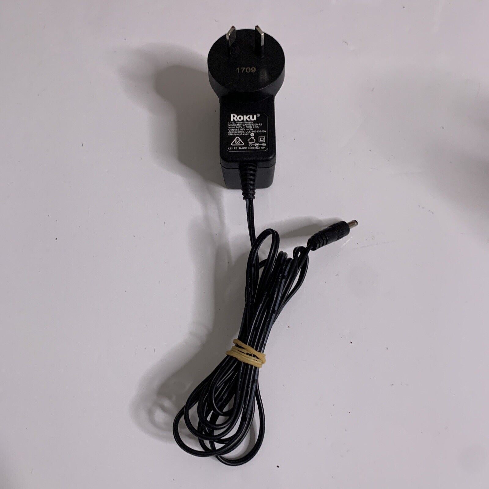 Genuine Roku AC Adapter MH12AH059200-A3 Power Supply 5.99V 2A – Retro Unit