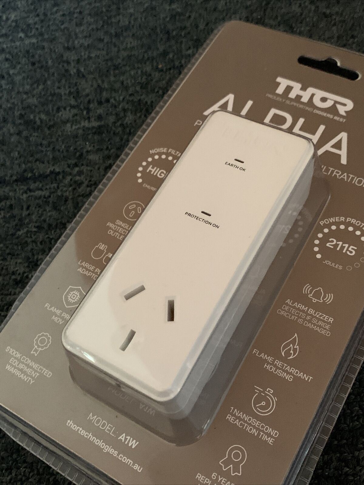 Thor Alpha 1 Single Outlet Forward Facing Power Filter & Surge Protect ...