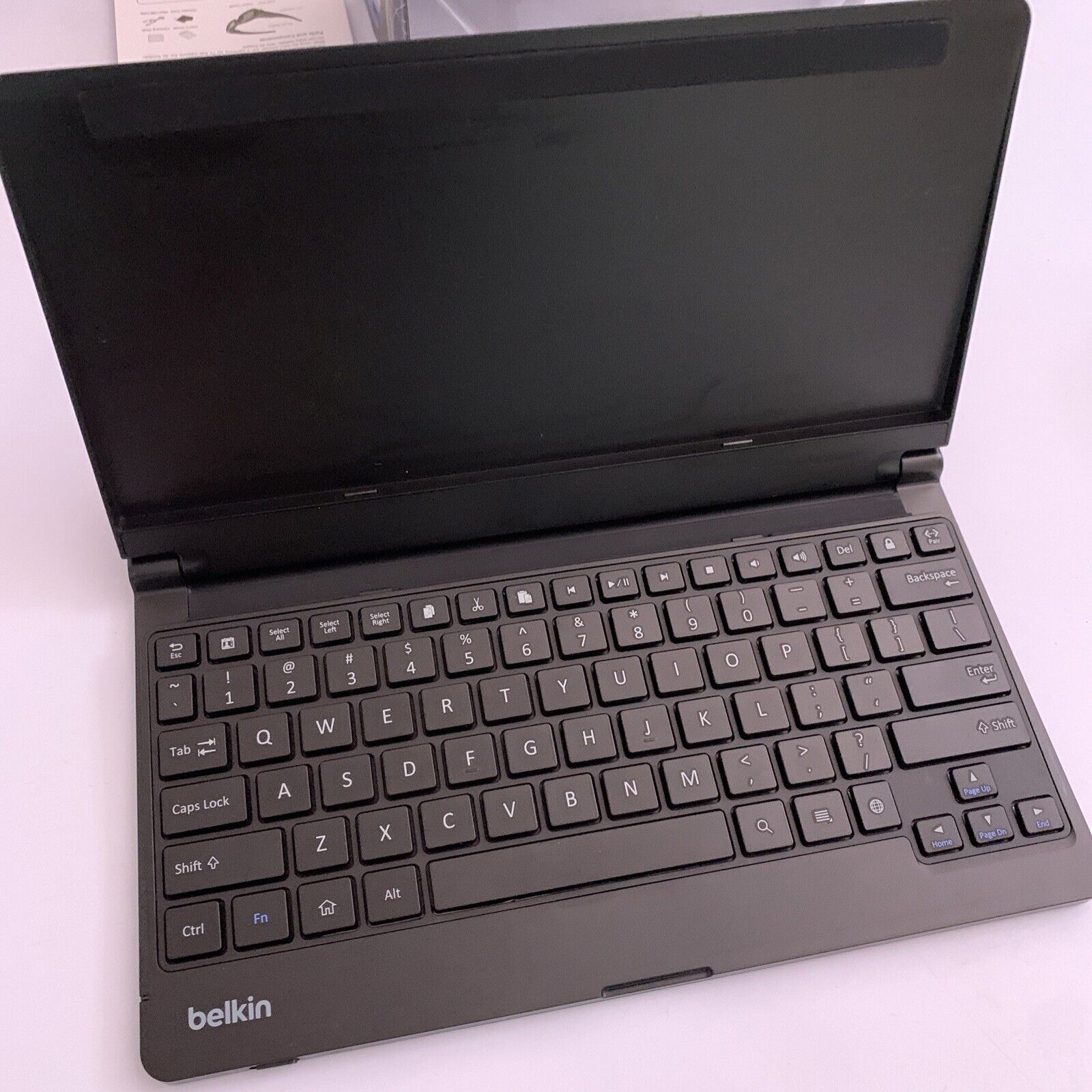 Belkin Yourtype Keyboard and Stand Bluetooth FSL112 – Retro Unit