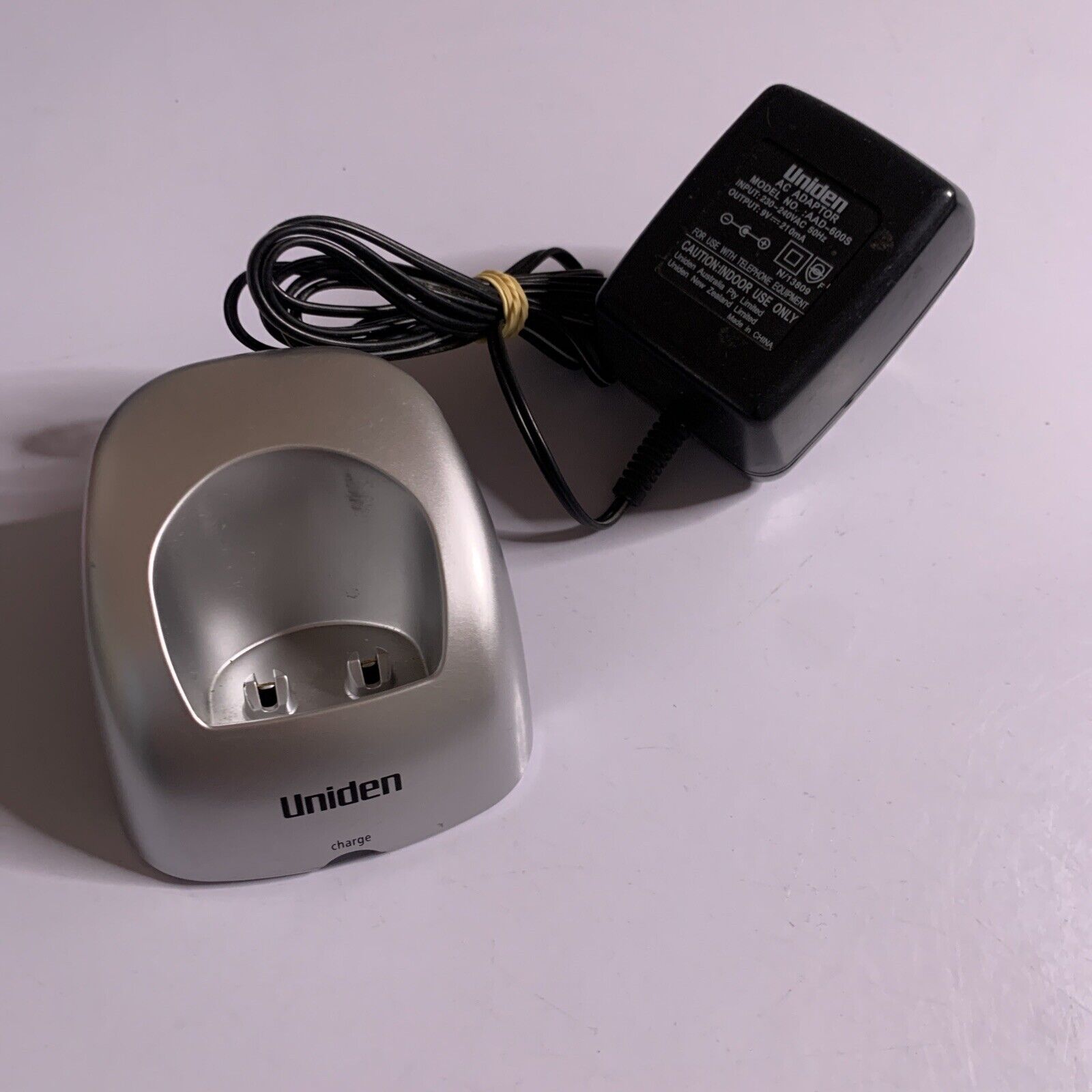 Uniden Cordless Telephone Charger & AAD-600S Power Supply 9V Genuine ...