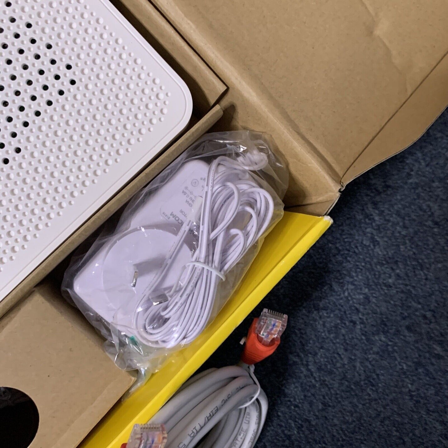 Optus Sagemcom Fast 3864OP Wireless Wi-Fi Modem NBN Ready – Retro Unit