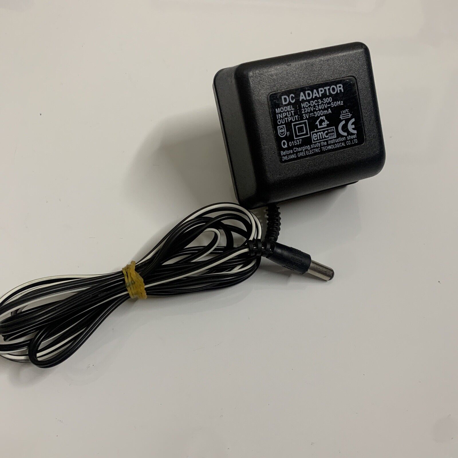 DC Adapter 3V 300mA Power Supply HD-DC3-300 – Retro Unit