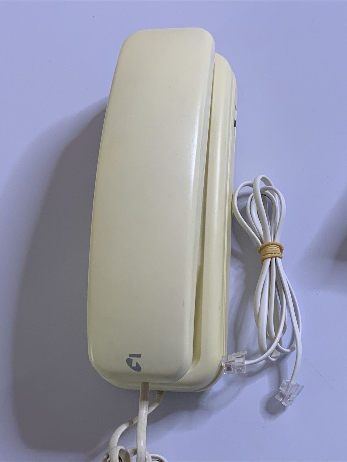 Telstra Slimline 15 Corded Telephone Vintage NBN Compatible – Retro Unit