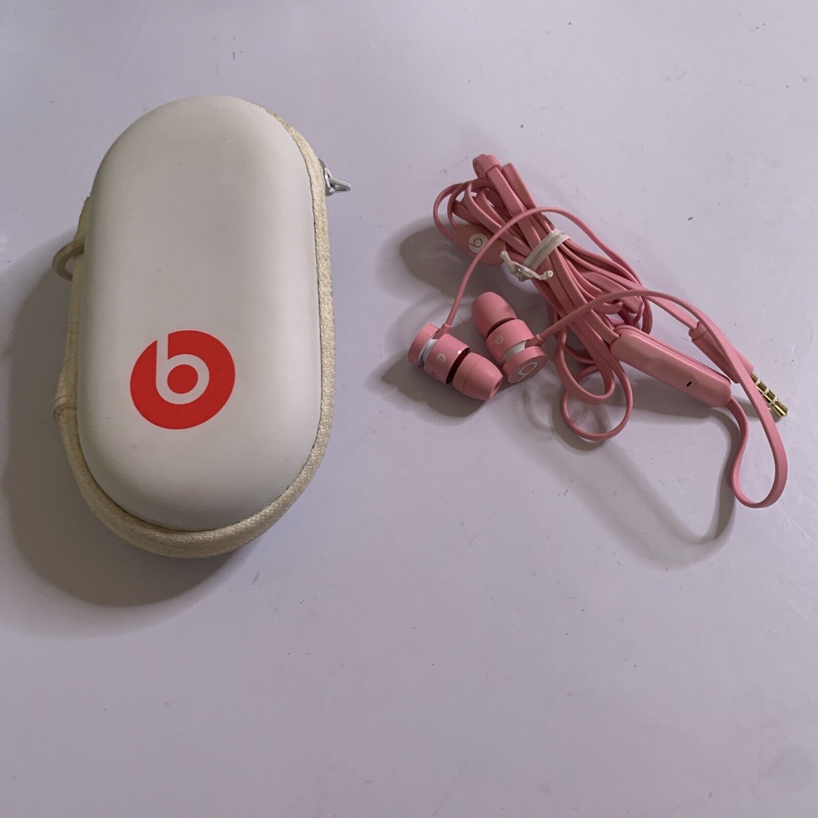 Beats urBeats Earphones Earbuds Pink with Case 3.5mm Jack – Retro Unit