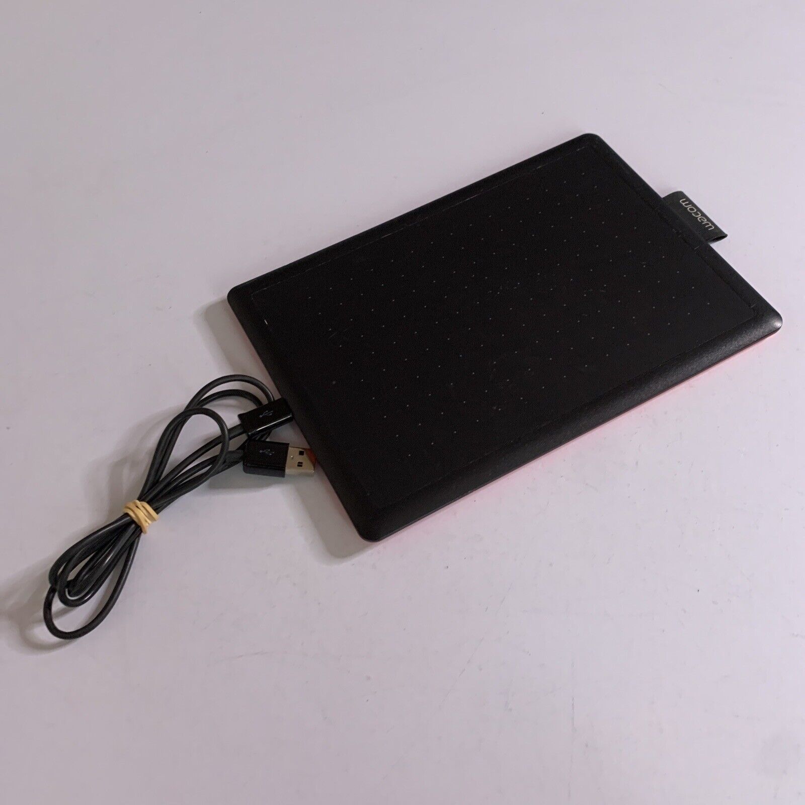 Wacom CTL-672 Graphics Tablet Only Red *No Stylus – Retro Unit