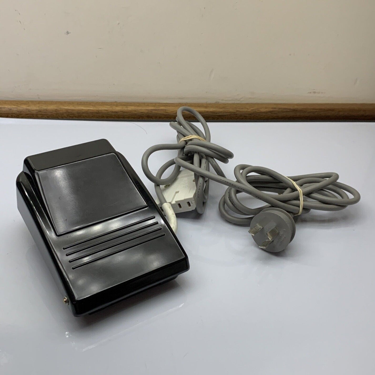 Genuine Janome Foot Control Pedal 4 Pin Type 2225 – Retro Unit
