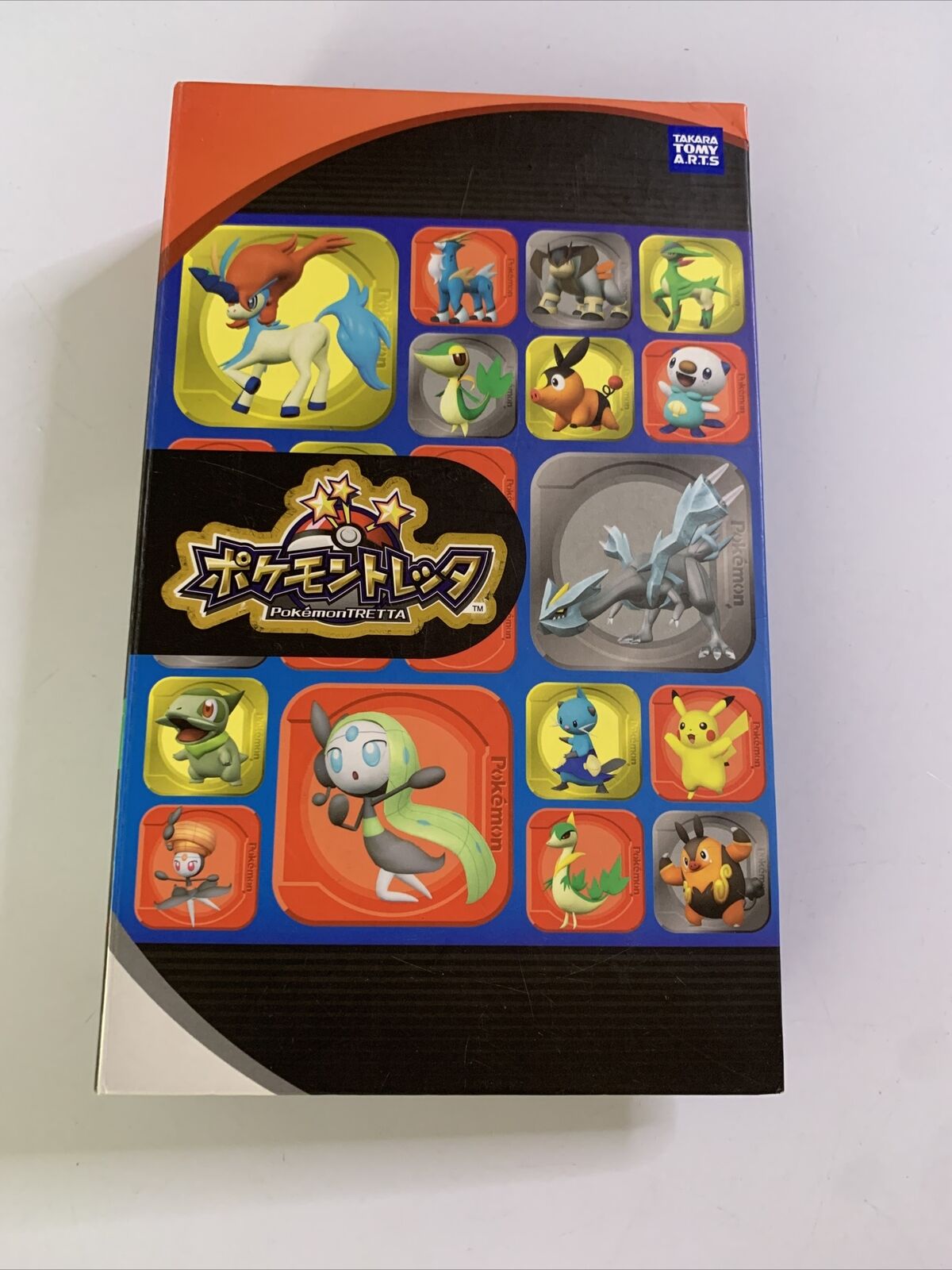 Genuine Pokemon Tretta With 29 Tokens 2012 and Official Pokemon Folder ...