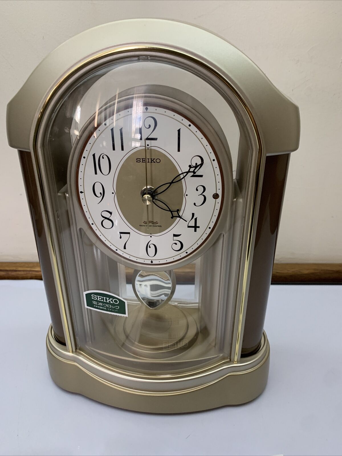 Genuine SEIKO Radio Wave Control Gold Mantel Desk Table Clock BZ224B J ...